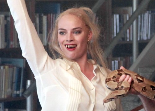 Margot Robbie Goes To Bat For Australian Marriage Equality During "SNL ...